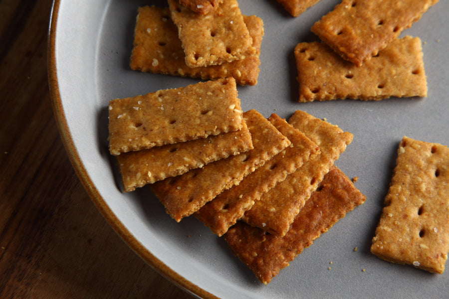 Crackers – The Spotted Cow Fromagerie